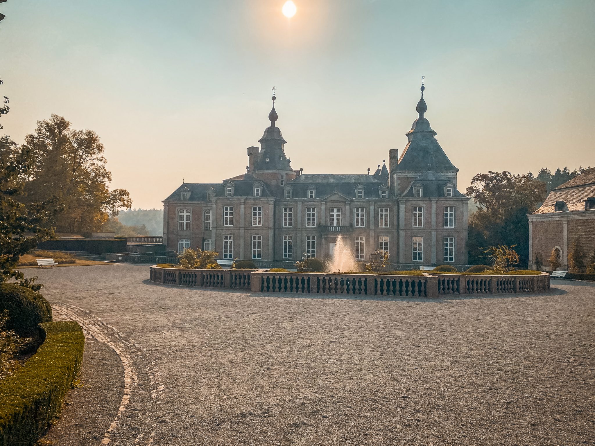 Immersion nature dans le Condroz : découvrir les alentours du Château ...