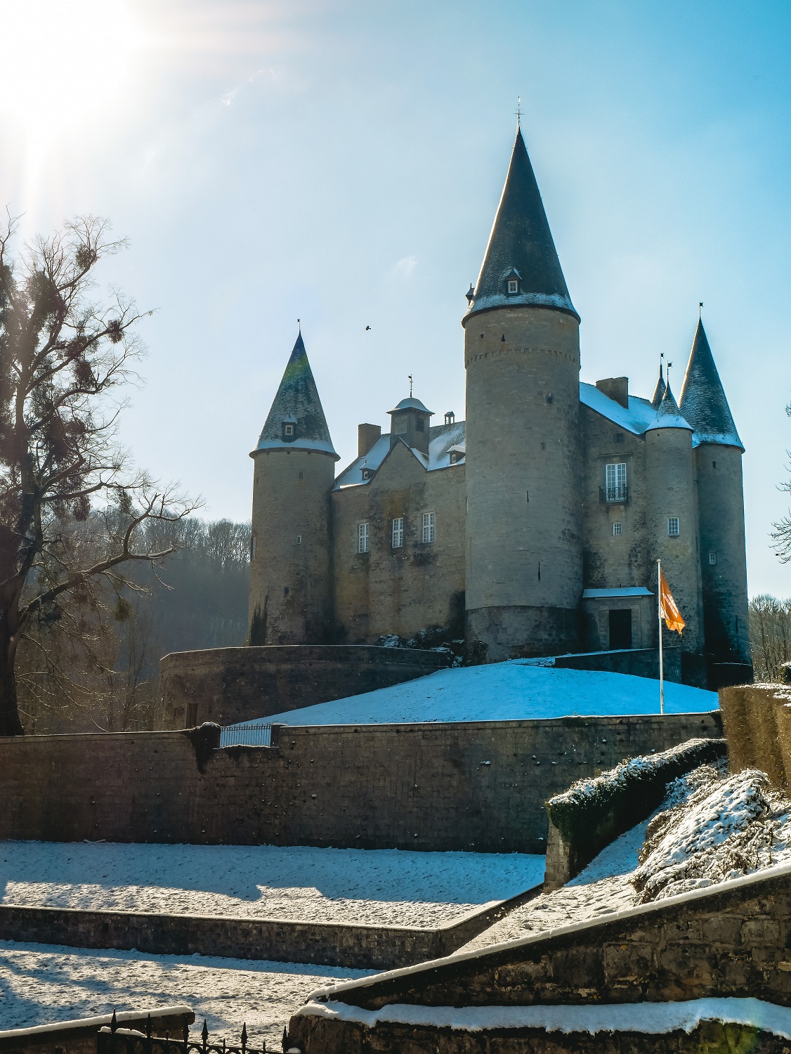 Balade à la découverte du Château de Vêves - Ju on the road