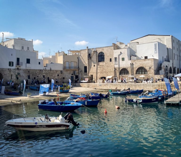 Road-trip dans les Pouilles : itinéraire et incontournables - Ju on the ...