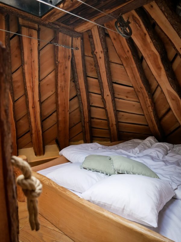 Mon lit dans l’arbre – une nuit magique au cœur de la forêt ardennaise ...